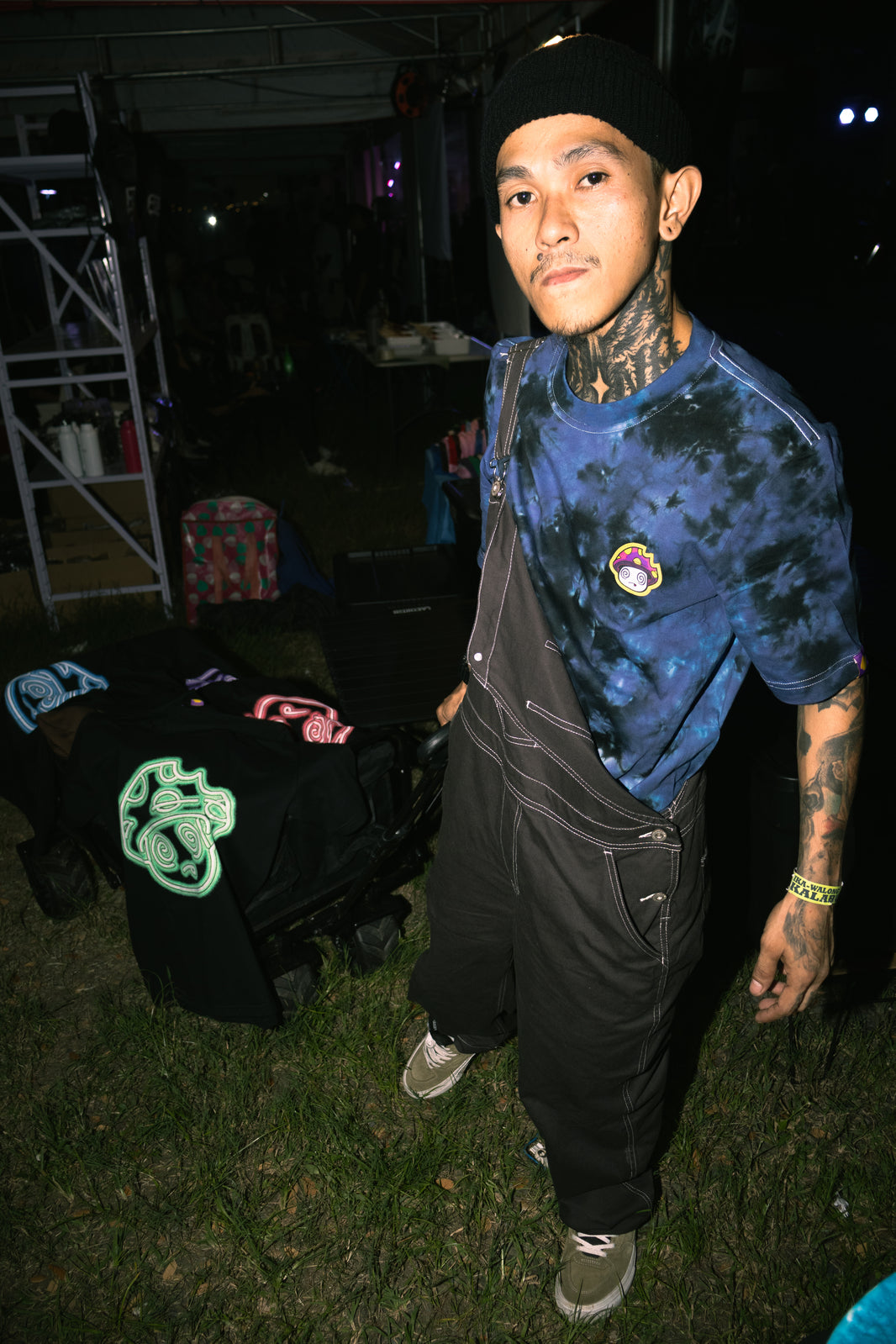 WHAT'S HOT – Shroomz